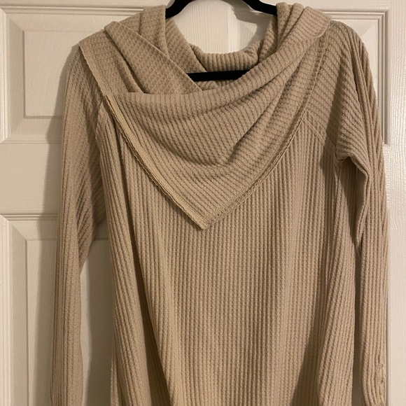 Democracy | Sweaters | Democracy Cream Sweater With Fun Neck Detail ...